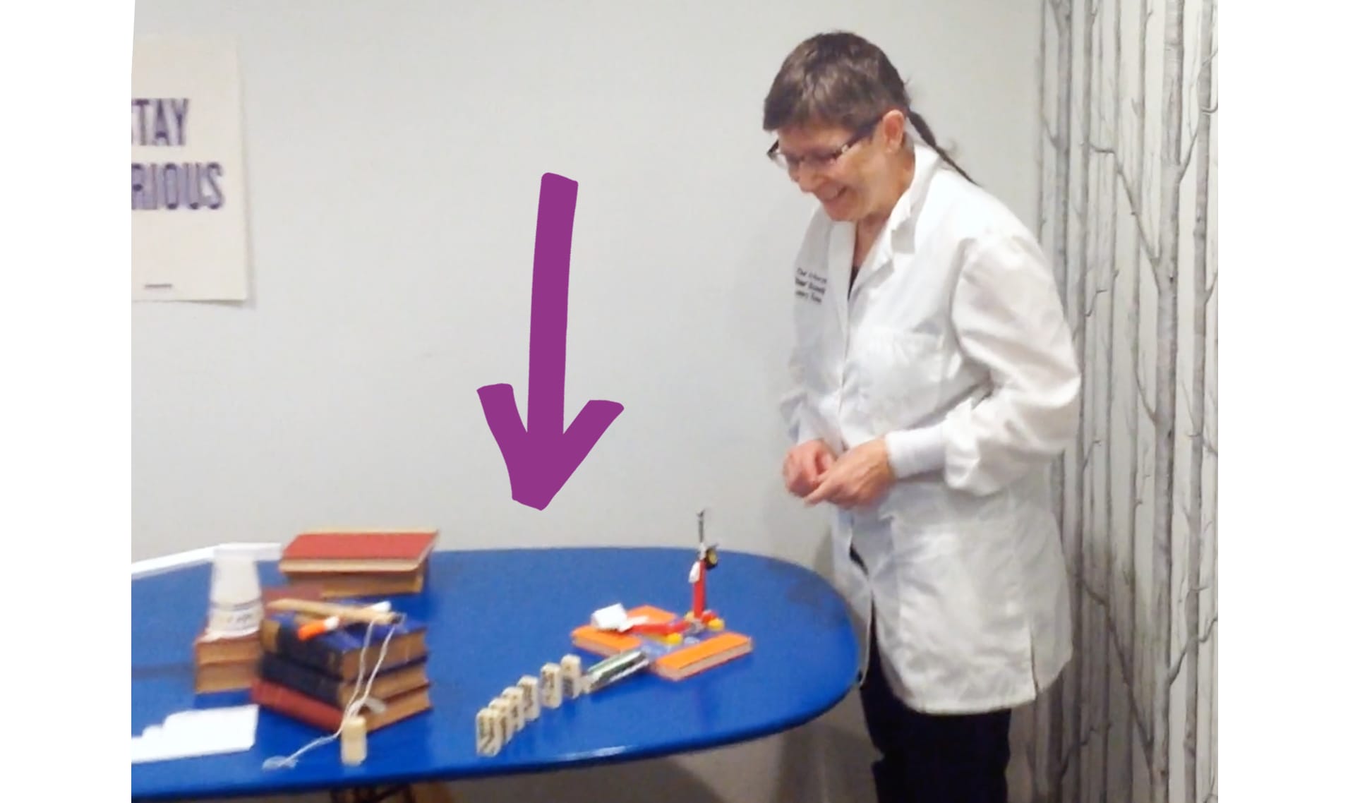 Can you build a chain reaction machine?