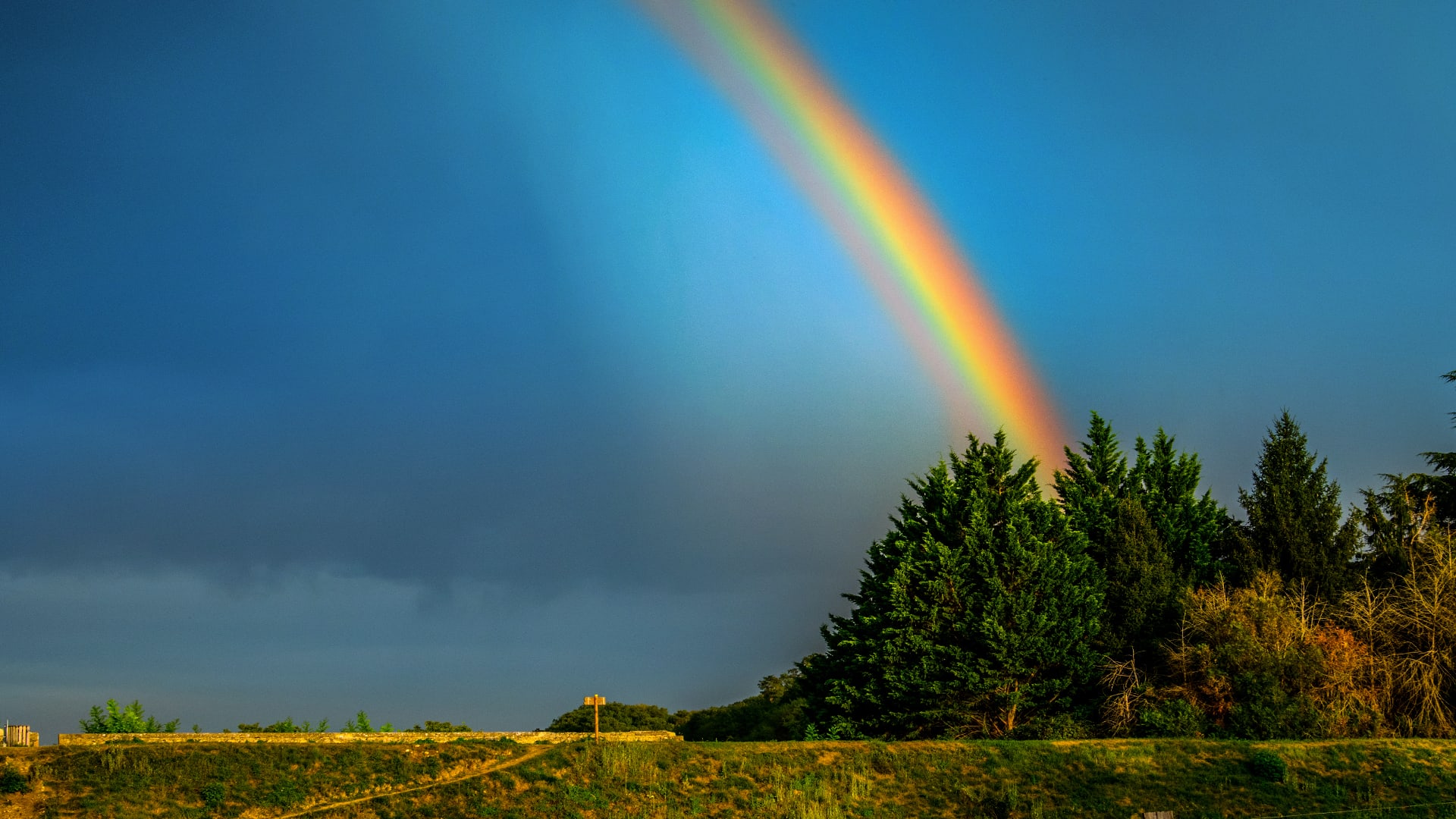 What's at the end of a rainbow? - Mystery Science